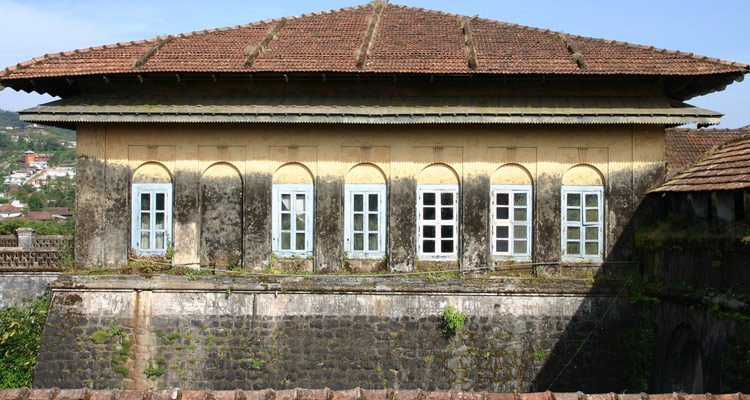 Madikeri Fort Coorg (Entry Fee, Timings, Entry Ticket Cost, Price, Map ...